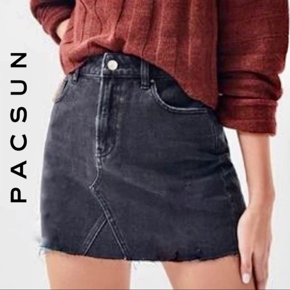 PacSun | Skirts | Pacsun Vintage Wash High Rise Raw Hem Denim Mini ...